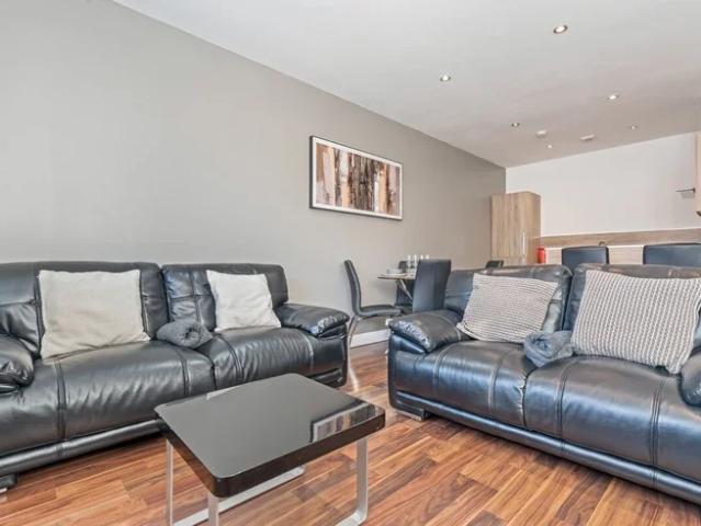 Apartment at Mint Drive, Birmingham