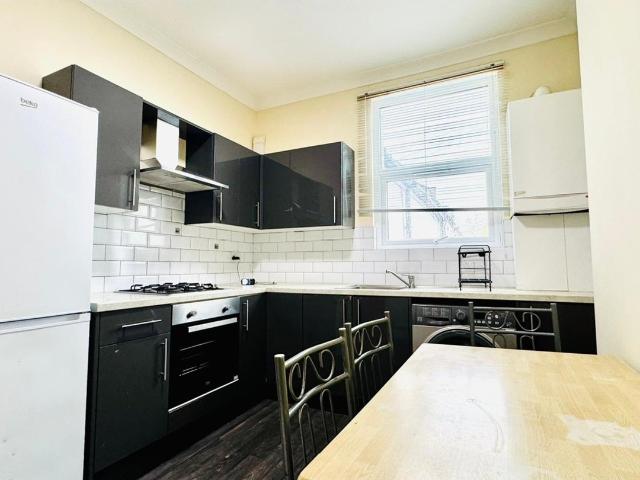 Apartment at Mirabelle Gardens, Greater London