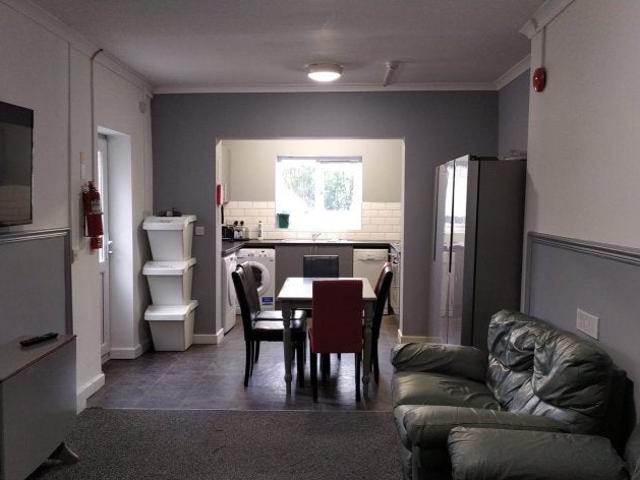 Apartment at Mirador Crescent, Swansea