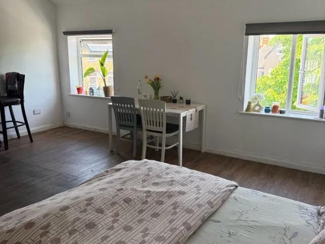 Apartment at Miskin Street, Cardiff