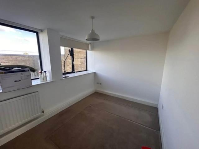 Apartment at Mutton Lane, Hertsmere