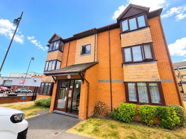 Apartment at Mumby Road, Gosport