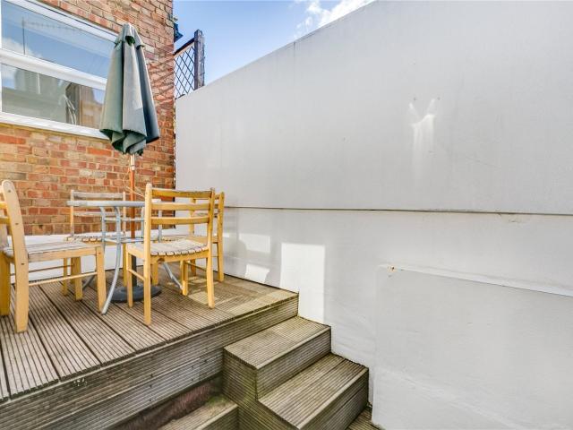 Apartment at Munster Road, Greater London