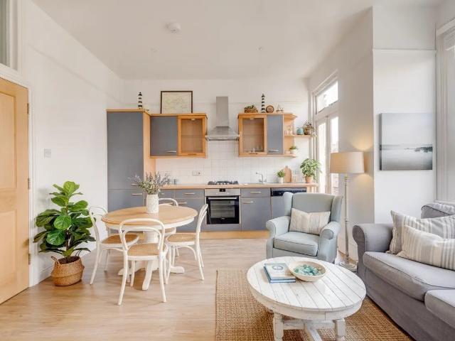 Apartment at Munster Road, Greater London