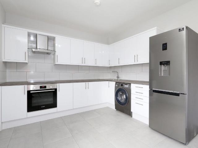 Apartment at Murray Grove, Greater London