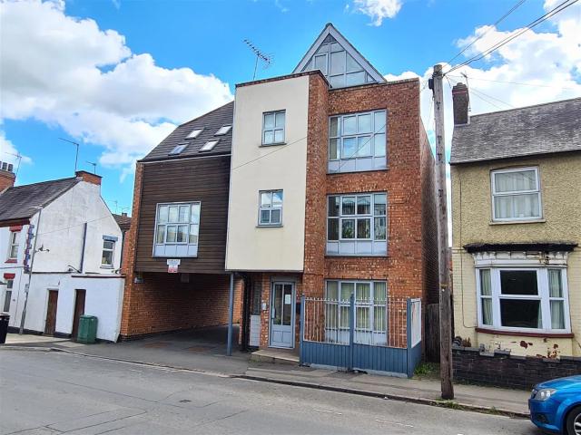 Apartment at Murray Road, Rugby