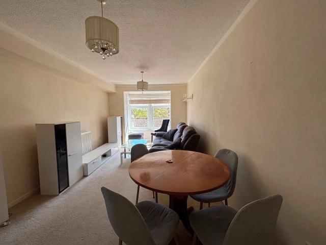 Apartment at Mushroom Field Road, Billing