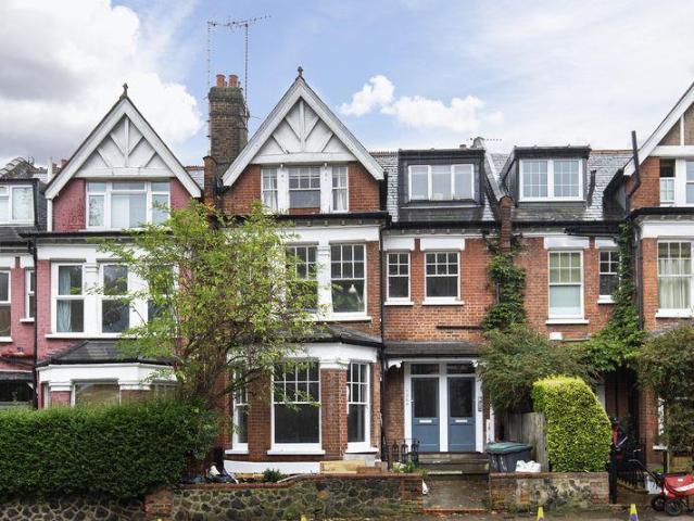 Apartment at Muswell Hill Road, Greater London