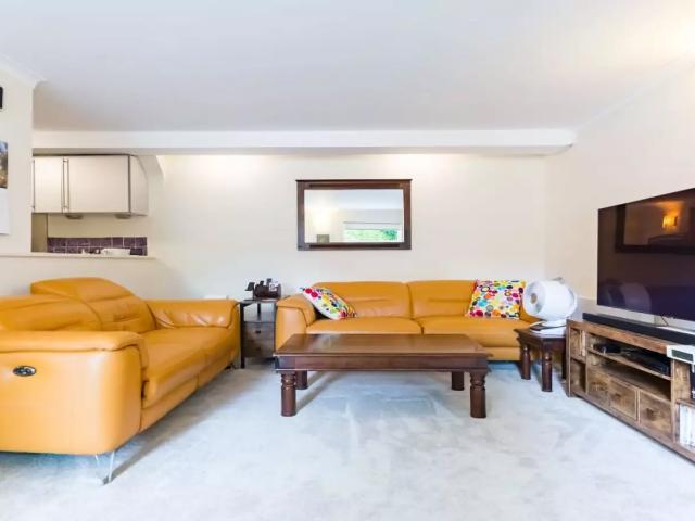 Apartment at Notting Hill Gate, Greater London