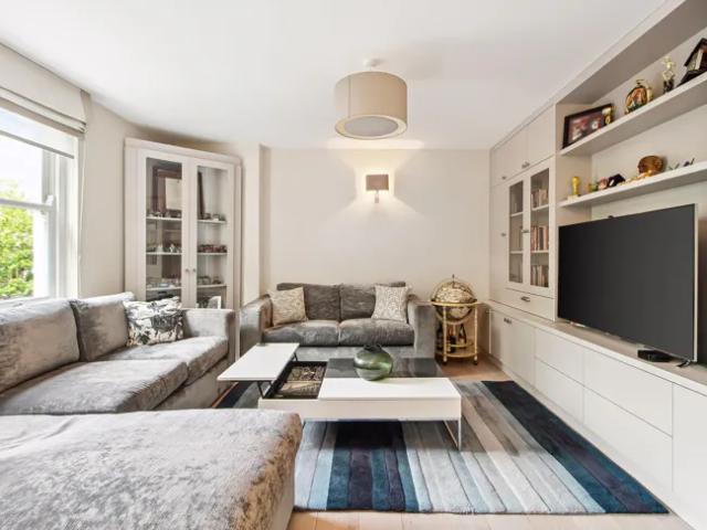 Apartment at Notting Hill Gate, Greater London