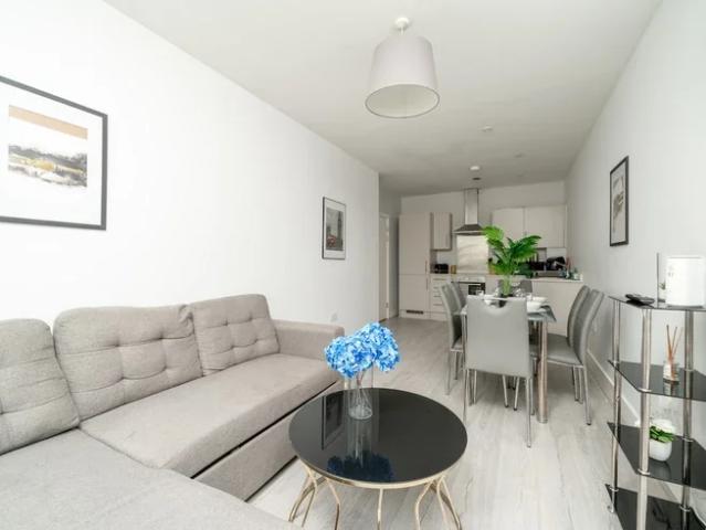 Apartment at Nobel Drive, Greater London