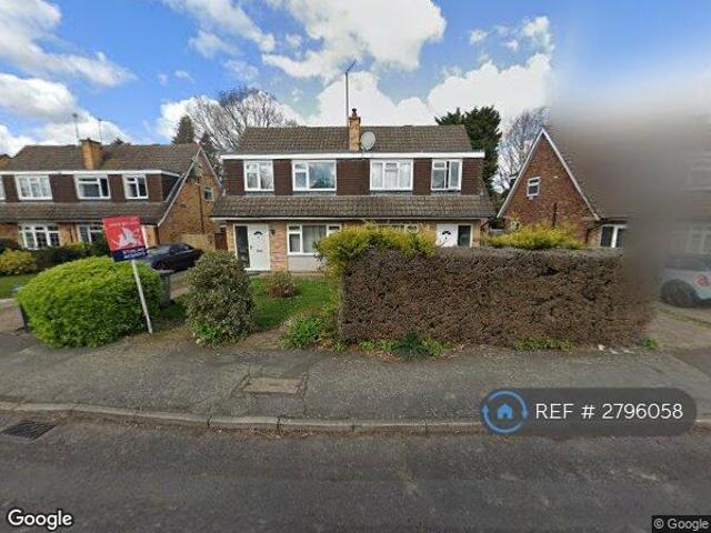 Apartment at Nobles Way, Borough of Runnymede