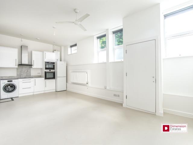 Apartment at Norfolk Avenue, Greater London