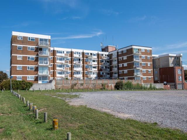Apartment at Norflok Crescent, Havant