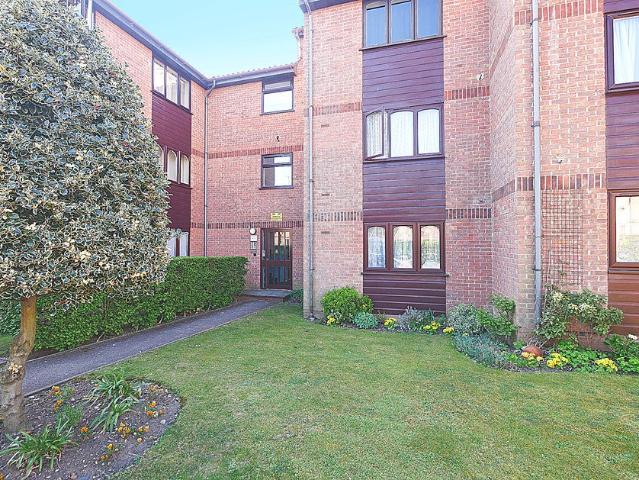 Apartment at Norwood Road, Greater London