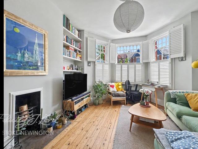 Apartment at Northwold Road, Greater London