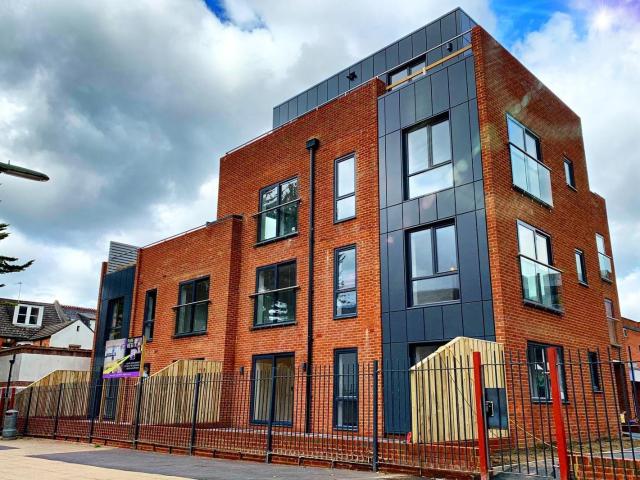 Apartment at Cantelupe Road, East Grinstead