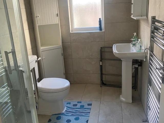 Apartment at North Circular Road, Greater London