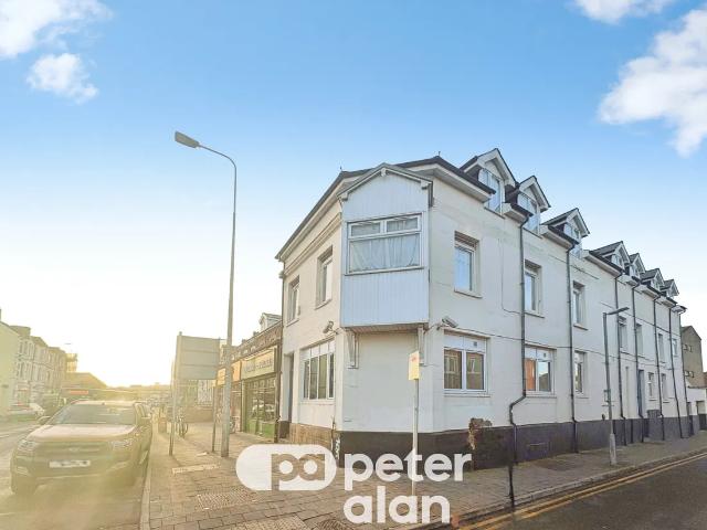 Apartment at North Clive Street, Cardiff