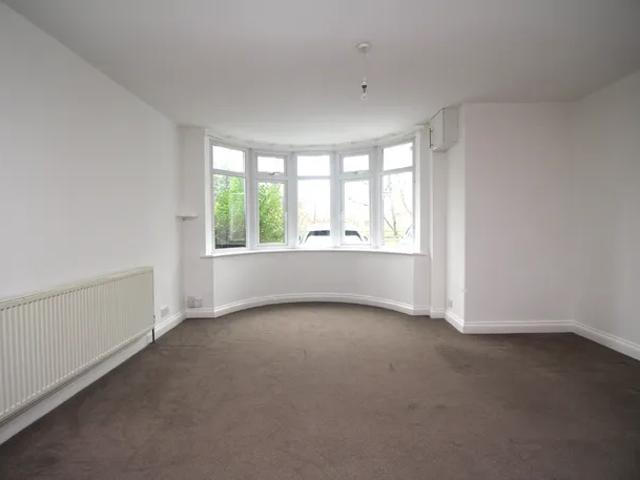 Apartment at North Approach, Watford