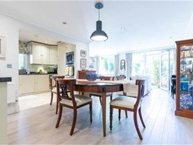 Apartment at North Bank, City of Westminster