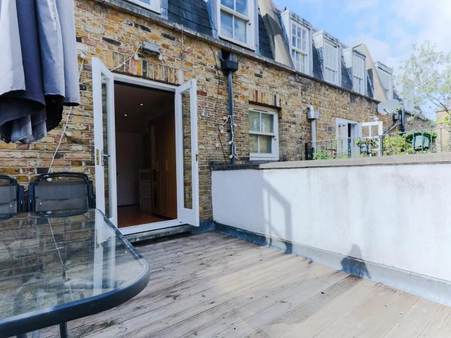 Apartment at North Gower Street, Greater London