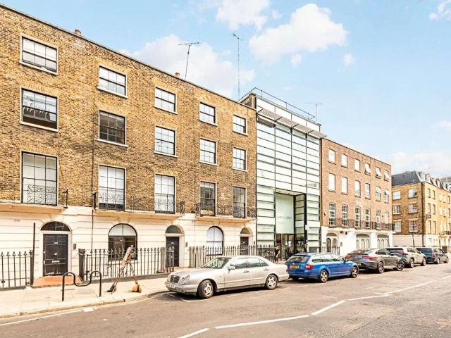 Apartment at North Gower Street, Greater London