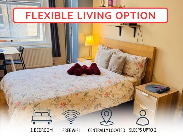 Apartment at North End Road, Greater London