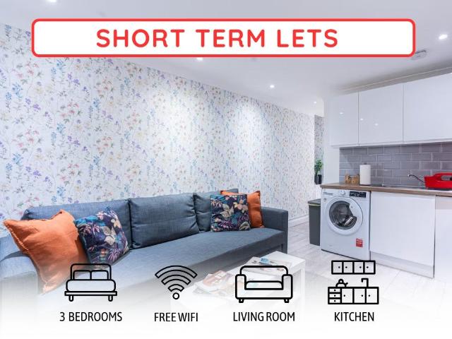 Apartment at North End Road, Greater London