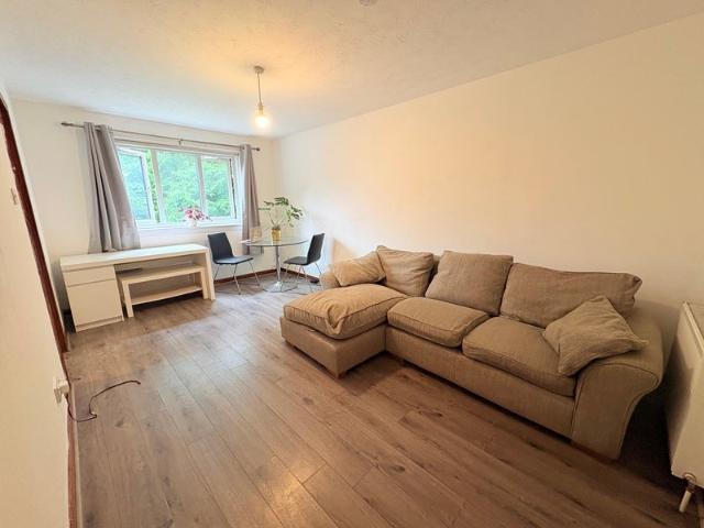 Apartment at North Frederick Path, Glasgow