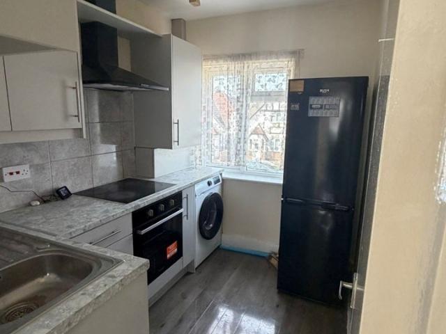 Apartment at North Hyde Lane, Greater London