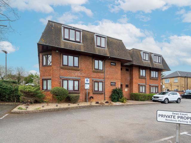Apartment at North Orbital Road, Watford