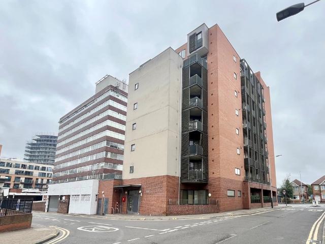 Apartment at North Street, Greater London