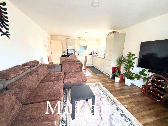 Apartment at North Street, Luton