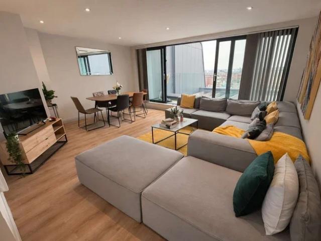 Apartment at North Street, Leeds