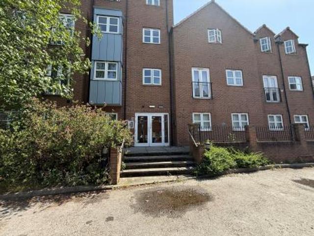 Apartment at North Street, West Lindsey