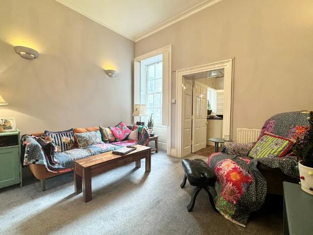 Apartment at North Parade, Bath