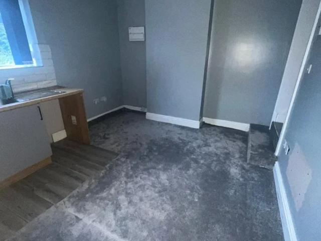 Apartment at North Park Road, Bradford