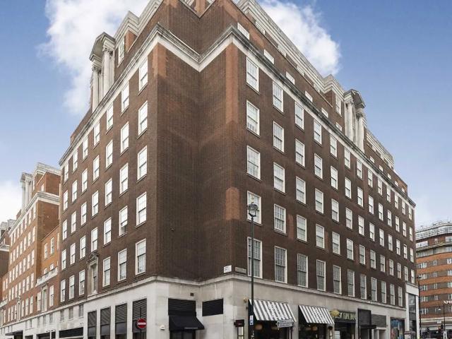 Apartment at North Row, City of Westminster