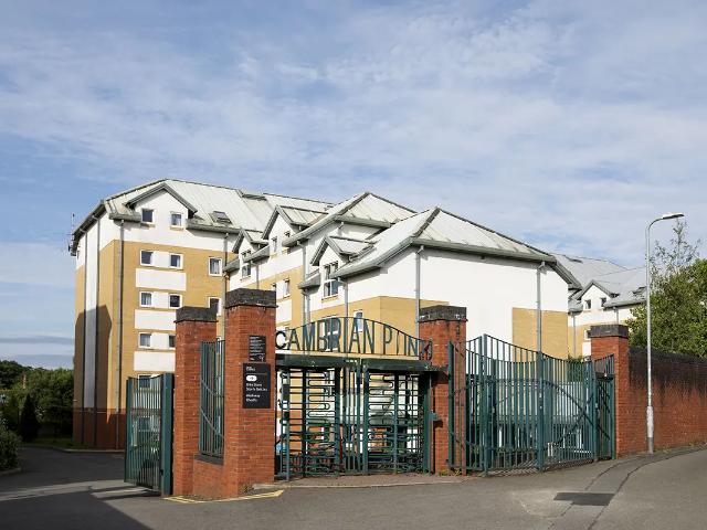 Apartment at North Road, Cardiff