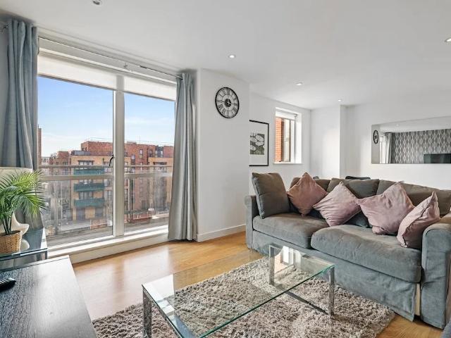 Apartment at North Woolwich Road, Greater London