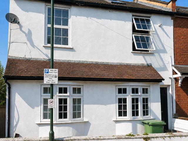 House at North Worple Way, Greater London