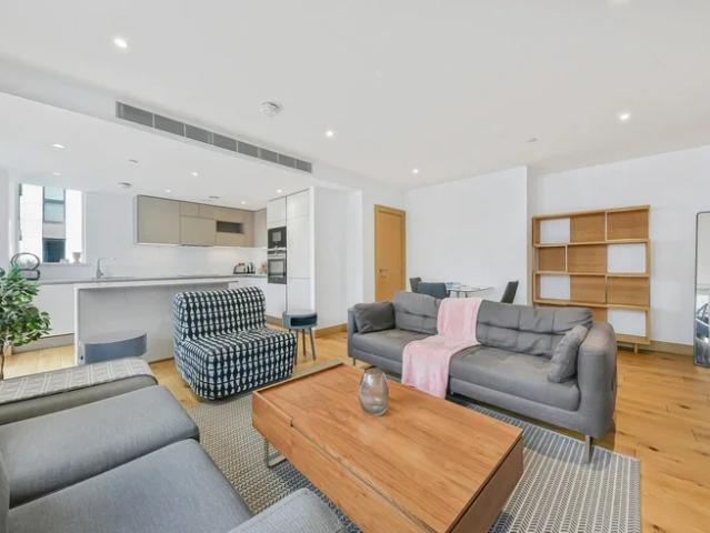 Apartment at North Wharf Road, City of Westminster