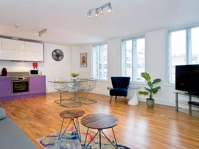 Apartment at Northampton Road, Greater London