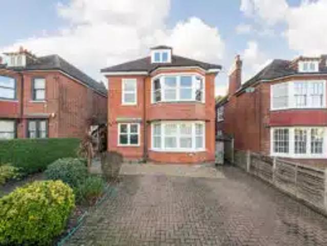 Apartment at Northampton Road, Greater London