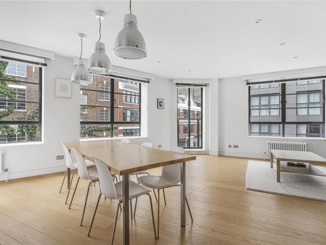 Apartment at Northburgh Street, Greater London