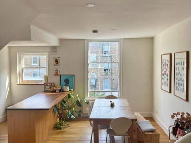 Apartment at Northchurch Road, Greater London