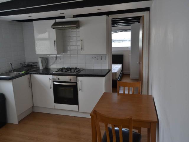Apartment at Northcote Lane, Cardiff