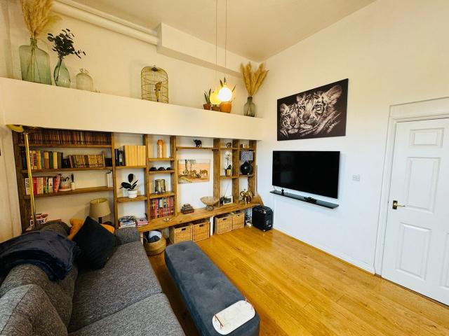 Apartment at Northcote Road, Bristol