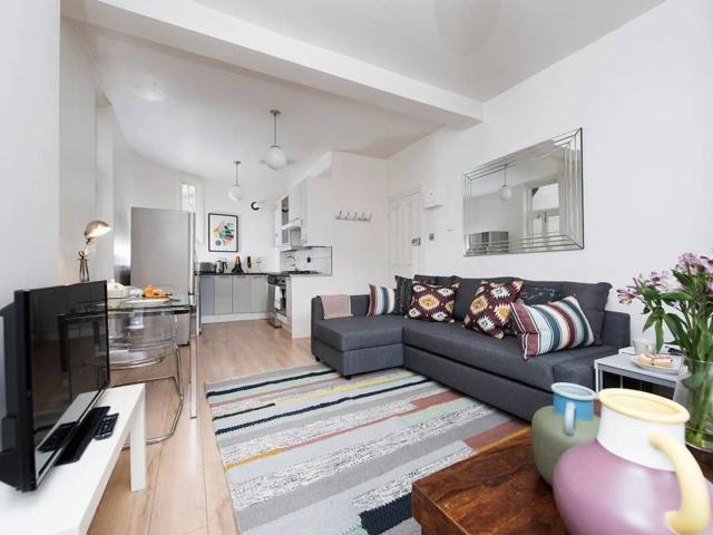 Apartment at Northdown Street, Greater London